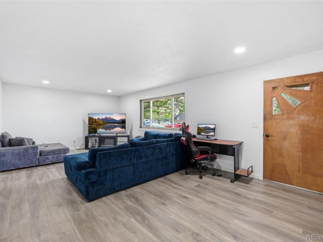 424 W Union Avenue