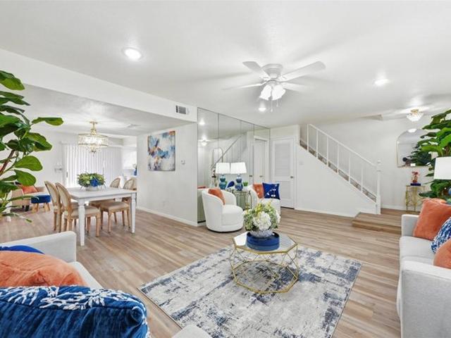 424 Westview Ter, Arlington, TX 76013