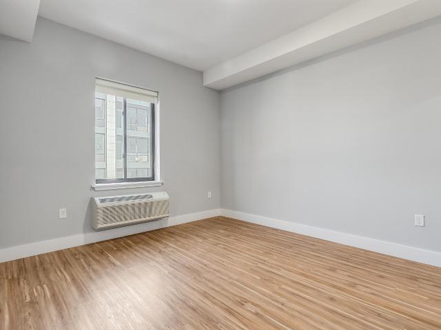 424 Whiton St # 502