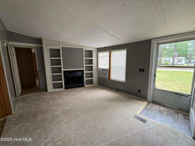 424 White Oak Drive