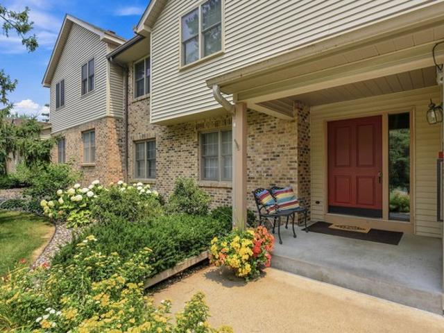 4254 Oakmede Ln Unit 87B, White Bear Lake, MN 55110