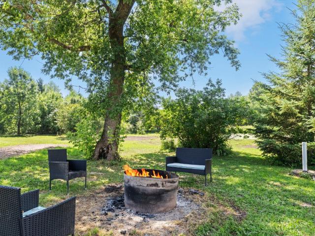 42550 Cedarcrest Trail