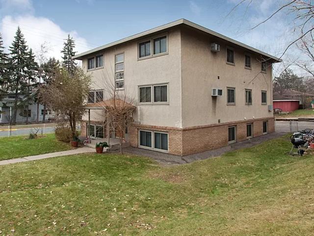 4255 Main St NE