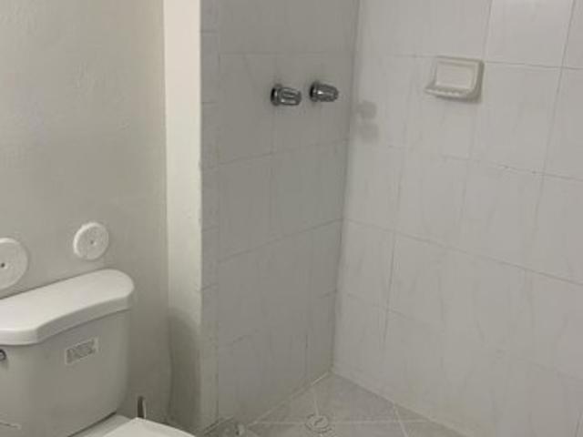 4255 N University Dr Apt 106, Sunrise, FL 33351