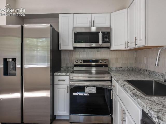 4255 Oro Blanco Drive