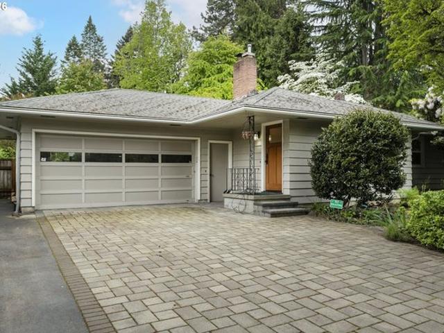 4255 Calaroga Cir, West Linn, OR 97068