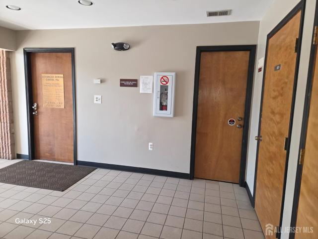 4255 Us 9 Highway N 5
