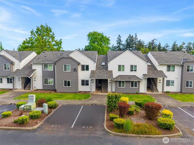 4255 Wintergreen Cir # 174