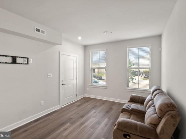 42564 Invergordon Terrace