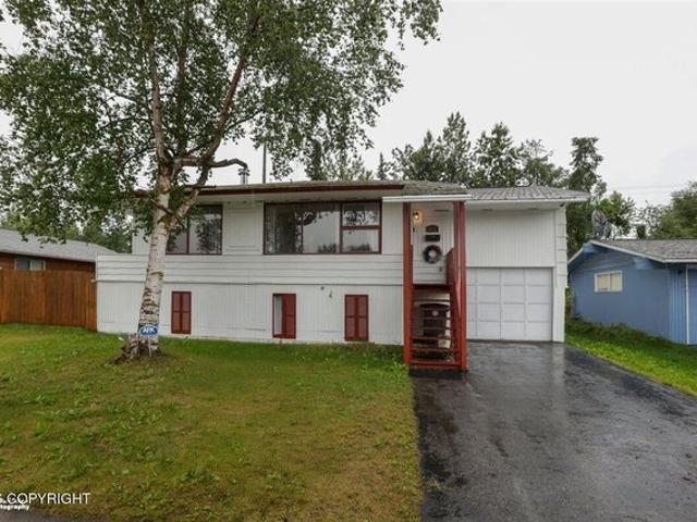 4256 Ross Ct, Anchorage, AK 99508