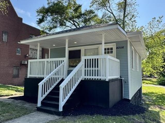 4256 Washington St, Gary, IN 46408