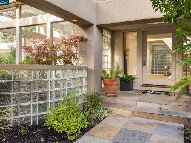 4257 Golden Oak Ct, Danville, CA 94506 | MLS #41130 | Compass