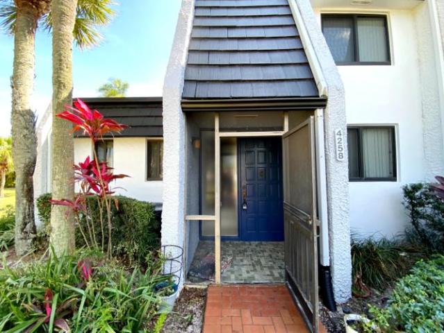 4258 Deste Ct, Lake Worth, FL 33467