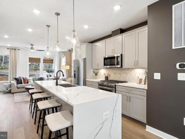 42595 Black Angus Drive