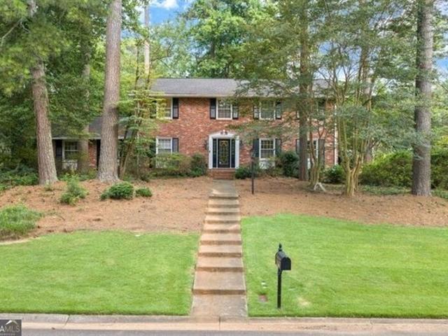 4259 Huntington Cir, Dunwoody, GA 30338