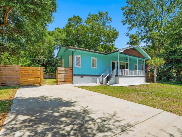 4259 Luck Ave