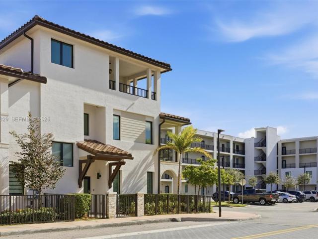 4250 NW 83rd Ave, Doral, FL 33166 | MLS #A11941