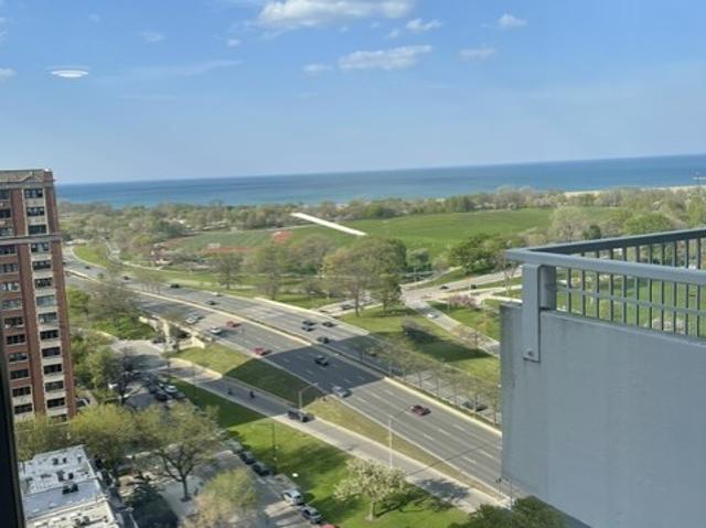4250 N Marine Drive # 1903