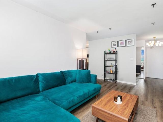 4250 N Marine Drive # 2130