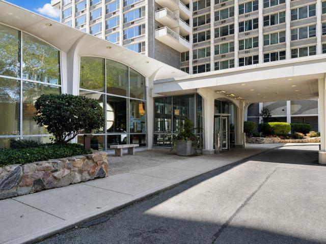 4250 N Marine Drive # 716