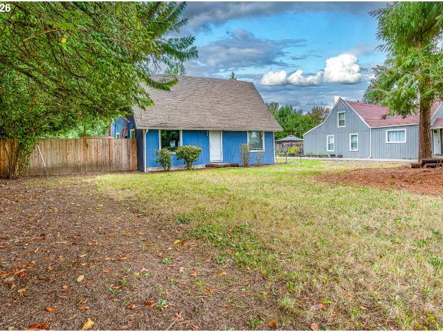 4250 ne highway 20