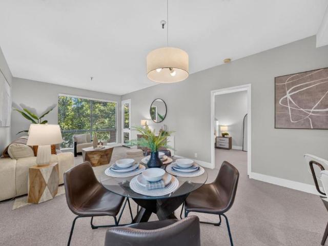 4250 El Camino Real C226