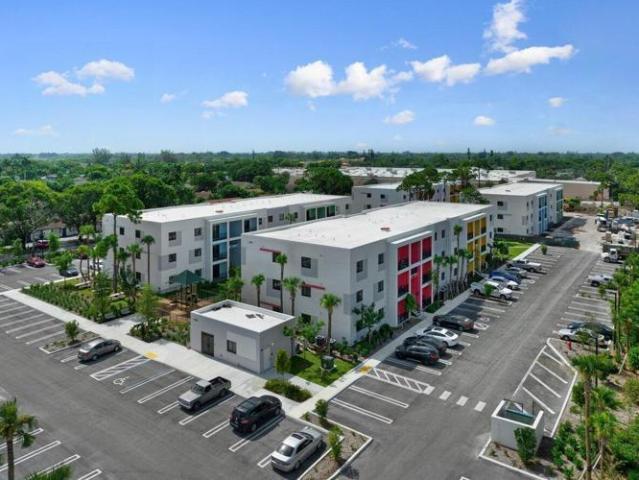 4250 Lakewood Rd #101, Palm Springs, FL 33461