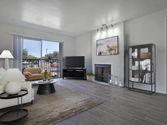 4250 S 1000 W, Riverdale, UT 84405
