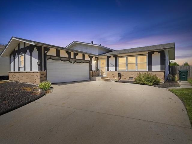 4250 th St, Country Club Hills, IL 60478