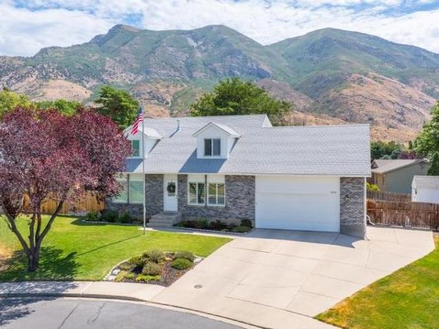 4250 W Sumac Ct, Cedar Hills, UT 84062