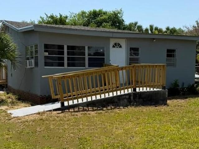 4250 29th Ave, Vero Beach, FL 32967