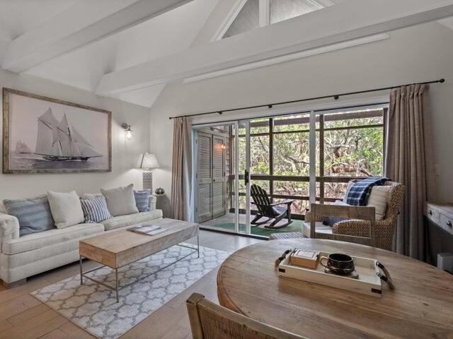 4251 Mariners Watch Dr, Kiawah Island, SC 29455 | MLS #26007