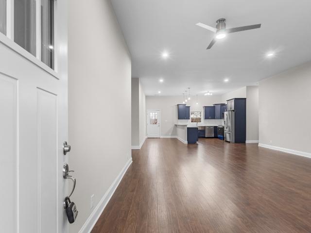 4251 Old Metal Rd