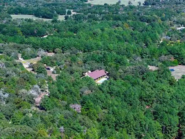4251 FM 2000, Caldwell, TX 77836
