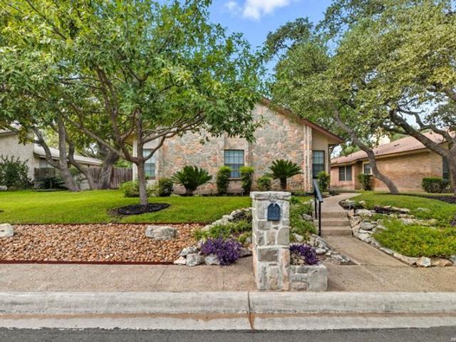4251 Tall Elm Woods, San Antonio, TX 78249