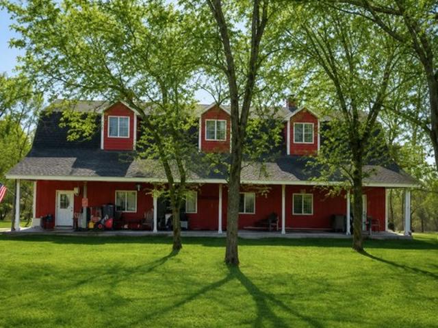 4251 20th St SW, Waverly, MN 55390