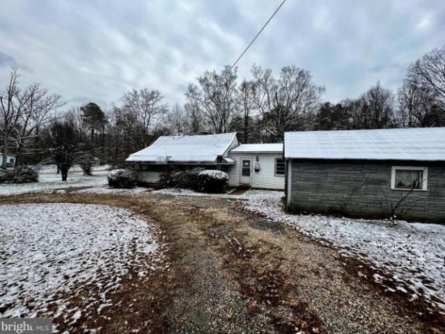 42523 St Johns Rd, Hollywood, MD 20636