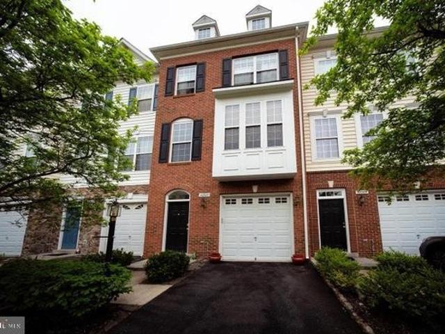 42525 Magellan Sq, Brambleton, VA 20148