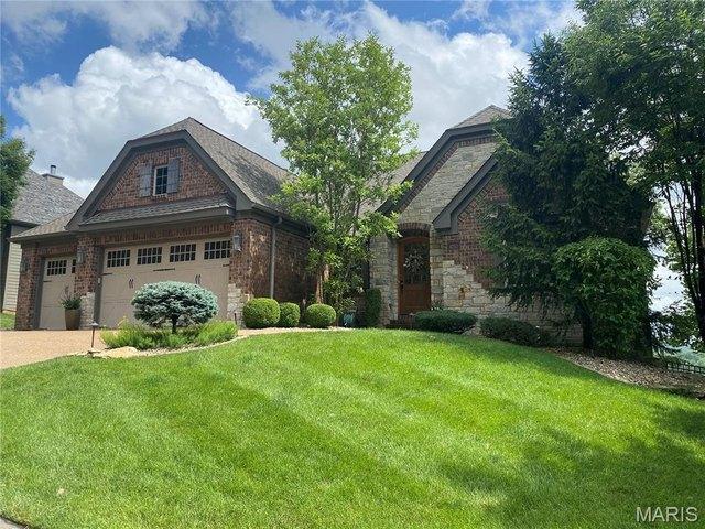 4252 Napa View Ln, Saint Charles, MO 63304