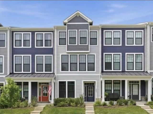 4252 Frost St, Marshall, VA 20115