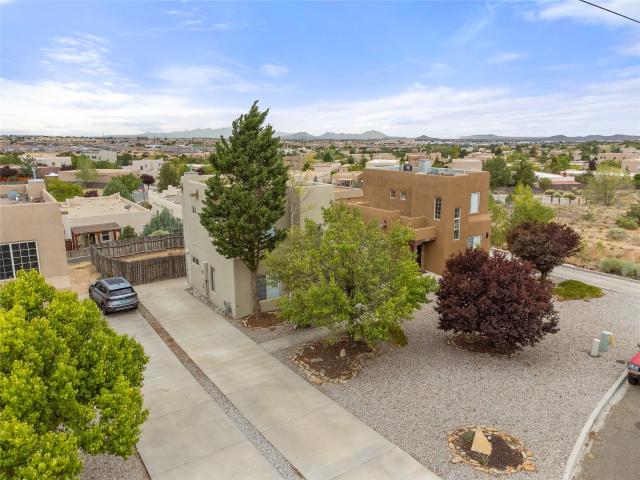 4252 Rock Castle Lane