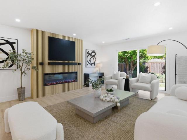 4252 San Juan Avenue