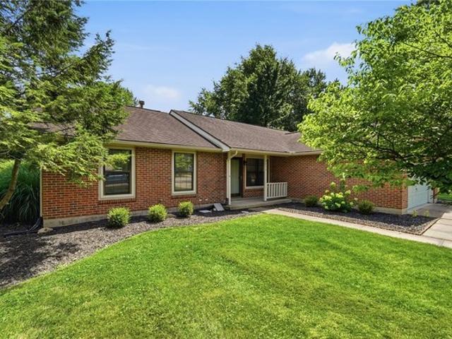 4253 Frontenac Dr, Beavercreek, OH 45440