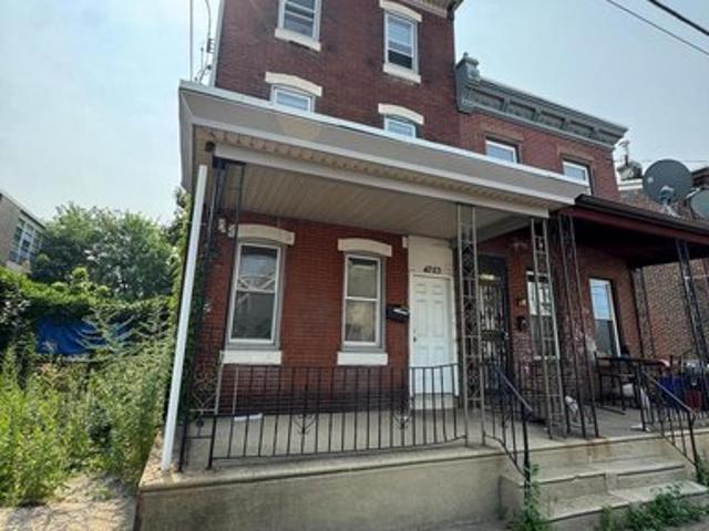 4253 Salem St, Philadelphia, PA 19124