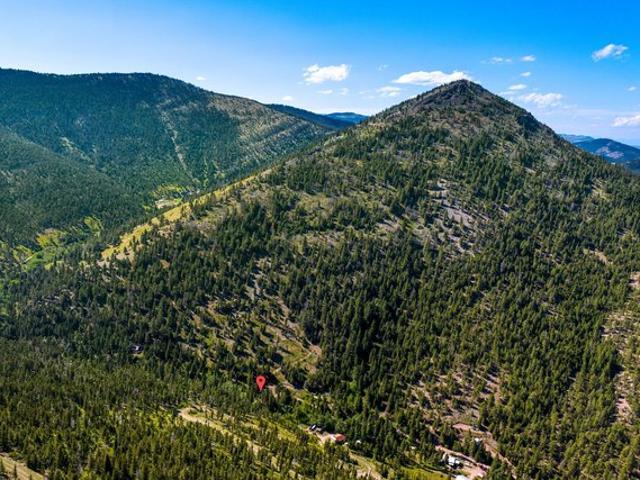 4253 Woods Creek Rd, Wolf Creek, MT 59648