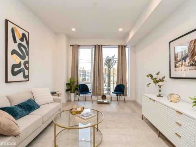 425 3Rd St # 219