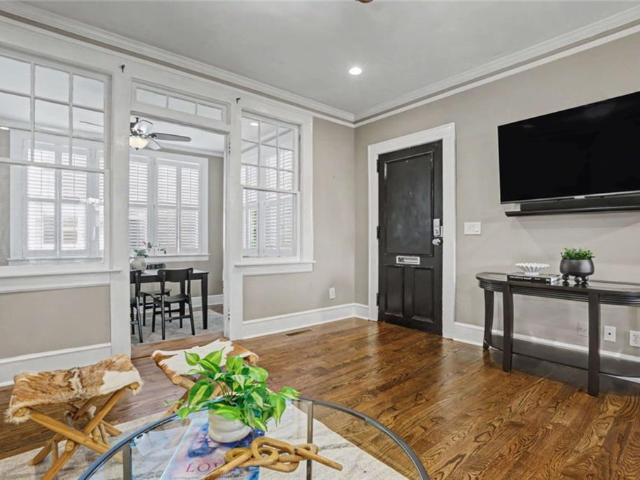 425 10th Street NE 22