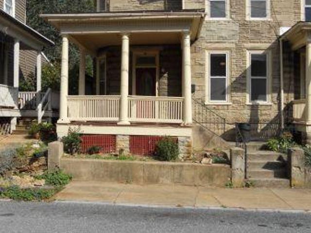 $425 / 1br 23 Fayette St Newtown Staunton map