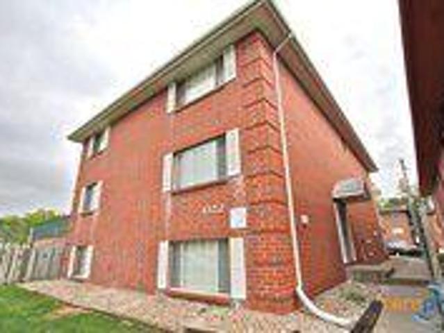 $425 / 1br 609ft² All Electric, apartment conveniently located CATS welcome! 1322 E Street