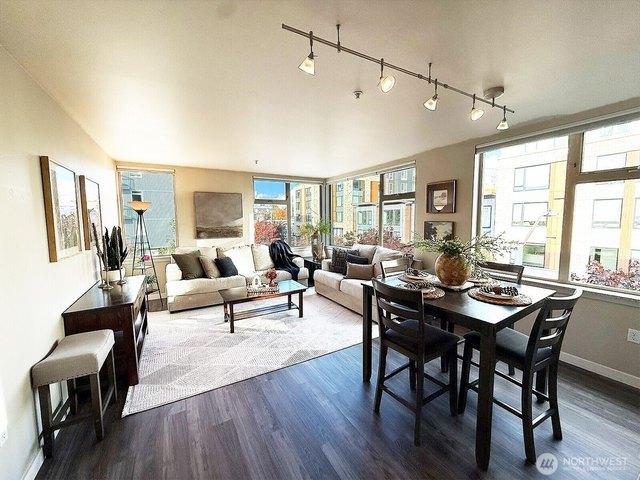 425 23rd Ave S Apt A403, Seattle, WA 98144